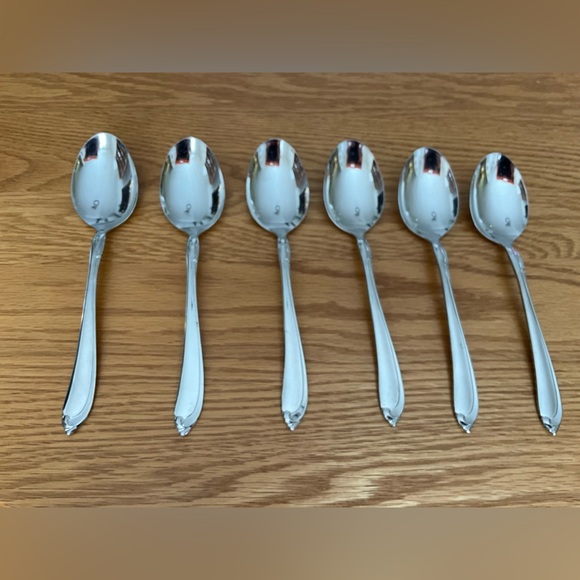 Oneida | Dining | Oneida Shasta Oneidacraft Deluxe Stainless 6 Soup ...
